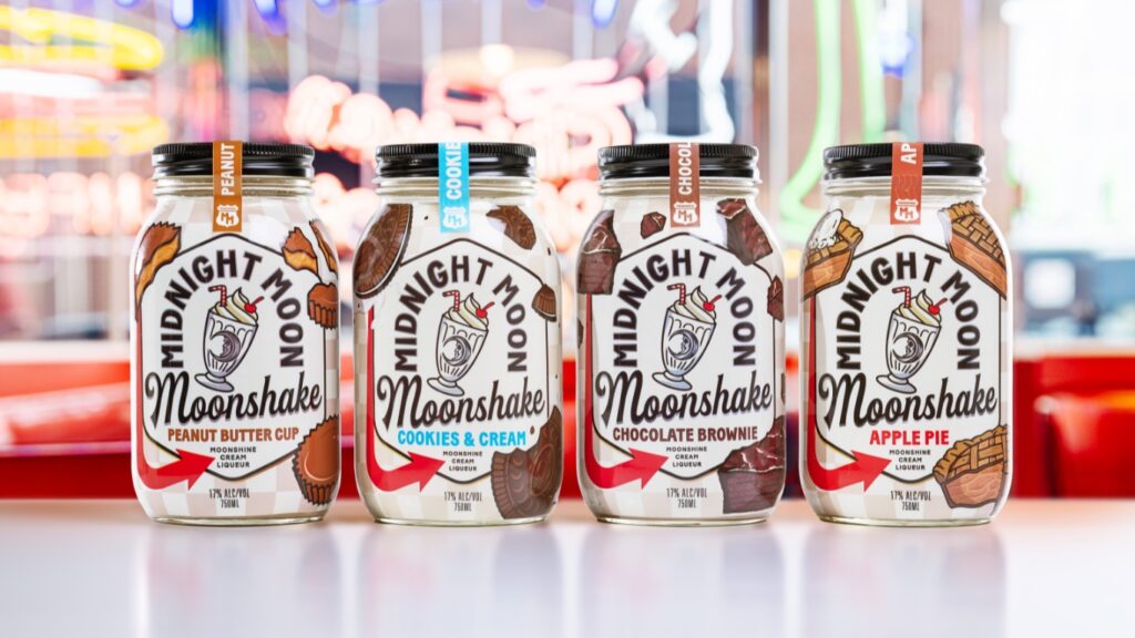 Creamy Moonshine Cocktail Recipes - Midnight Moon | All-American ...