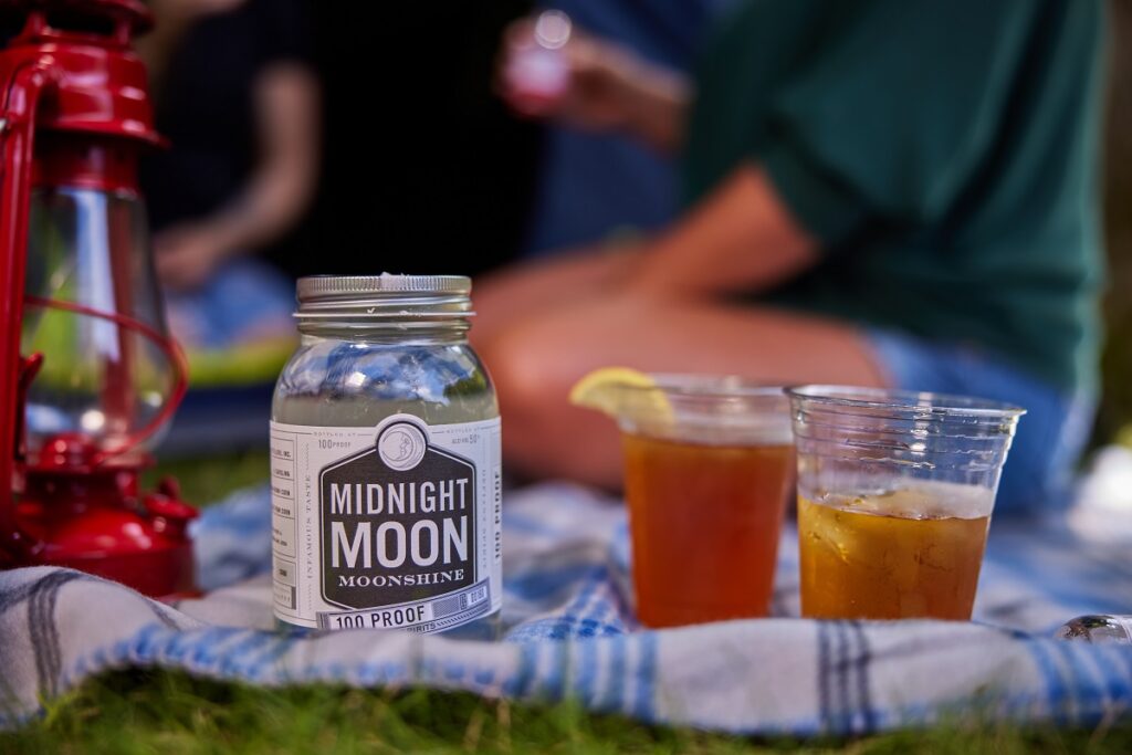 What to Mix with Moonshine - Midnight Moon | All-American Moonshine ...