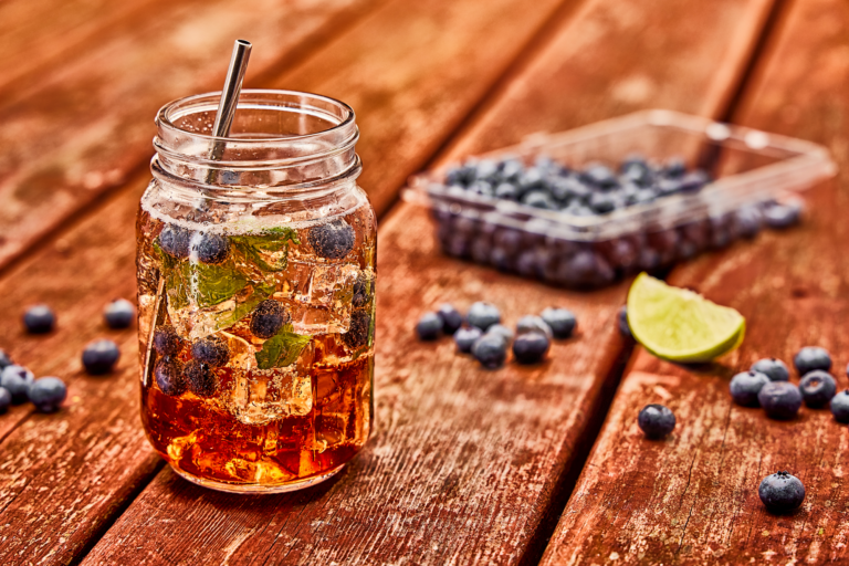 Top 10 Refreshing Blueberry Moonshine Recipes - Midnight Moon | All ...