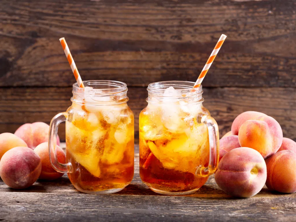 Best Peach Moonshine Cocktail Recipes - Midnight Moon | All-American ...